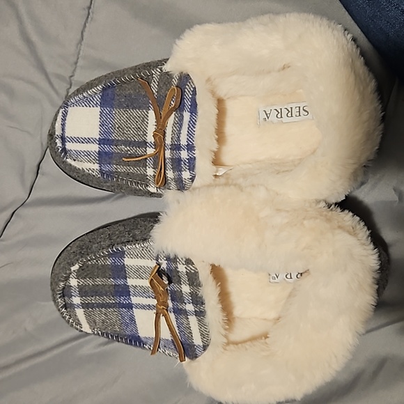 Serra | Shoes | Serra Slippers 9 | Poshmark